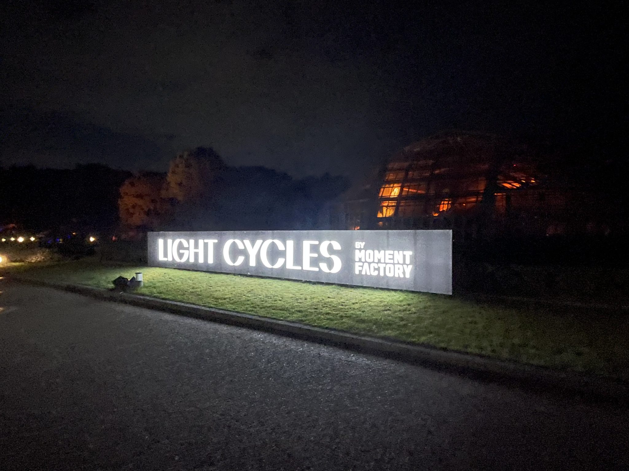 LIGHT CYCLES KYOTO（ライトサイクル京都）【体験レポ】幻想的すぎた夜の植物園！ – 大阪 裏サイト